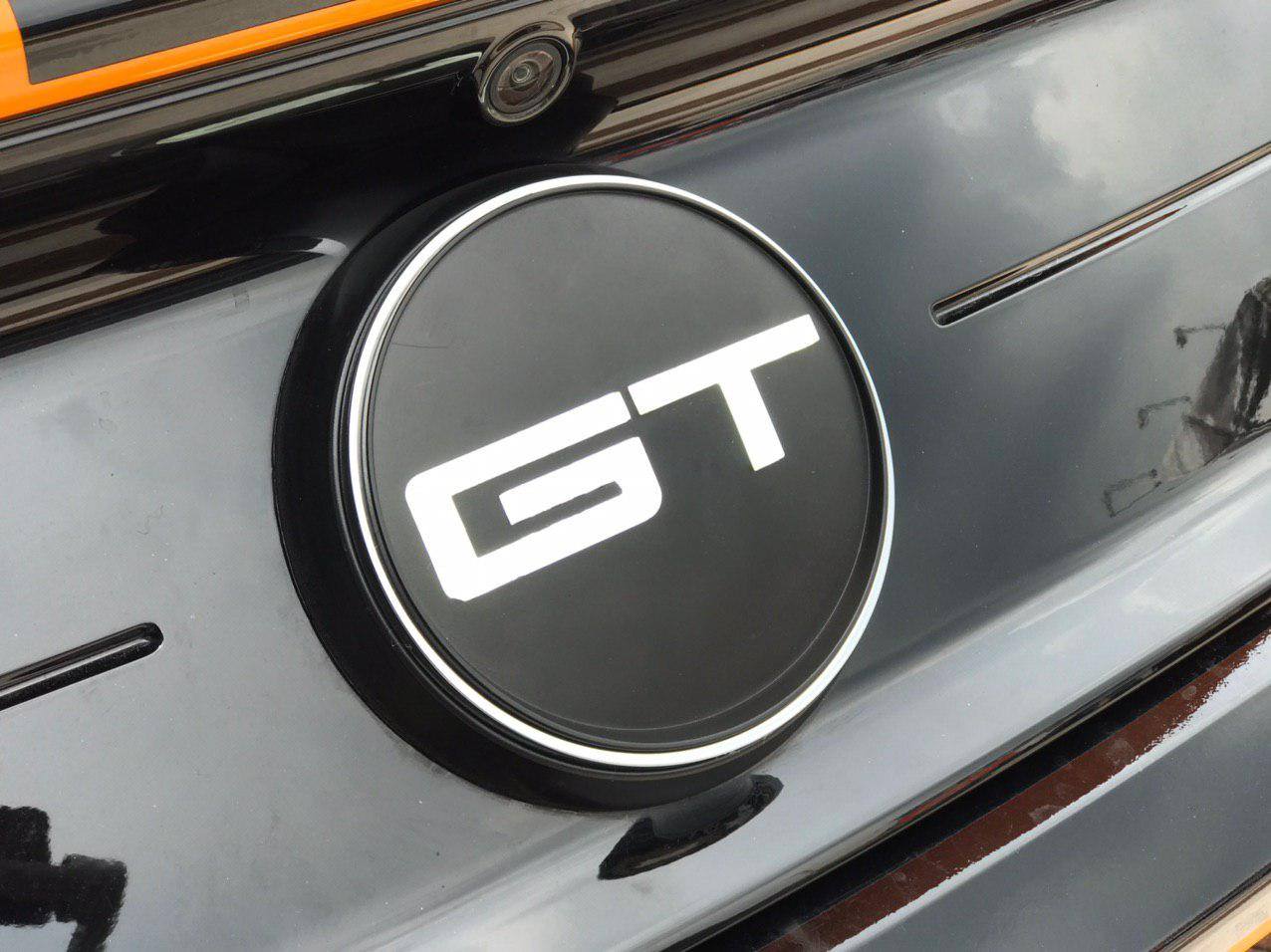 FORD MUSTANG 2.3 / 5.0 INSTALLED GT REAR LOGO EMBLEM